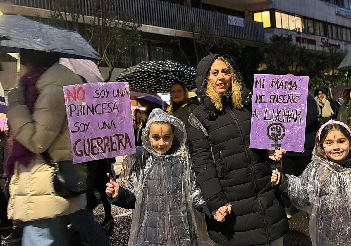 Las imágenes de la Comisión 8M en León | leonoticias.com